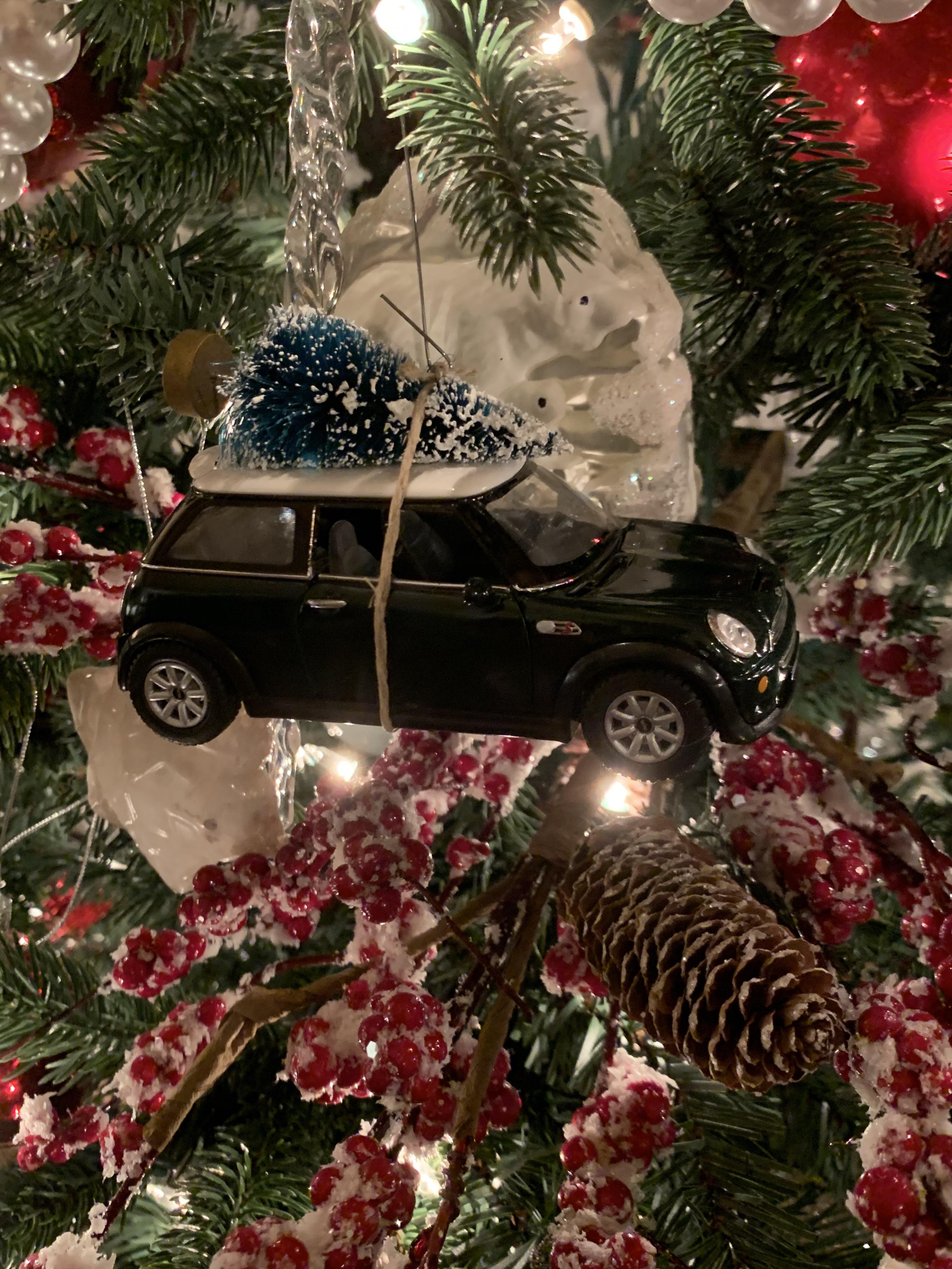 A Mini Christmas Scrolller