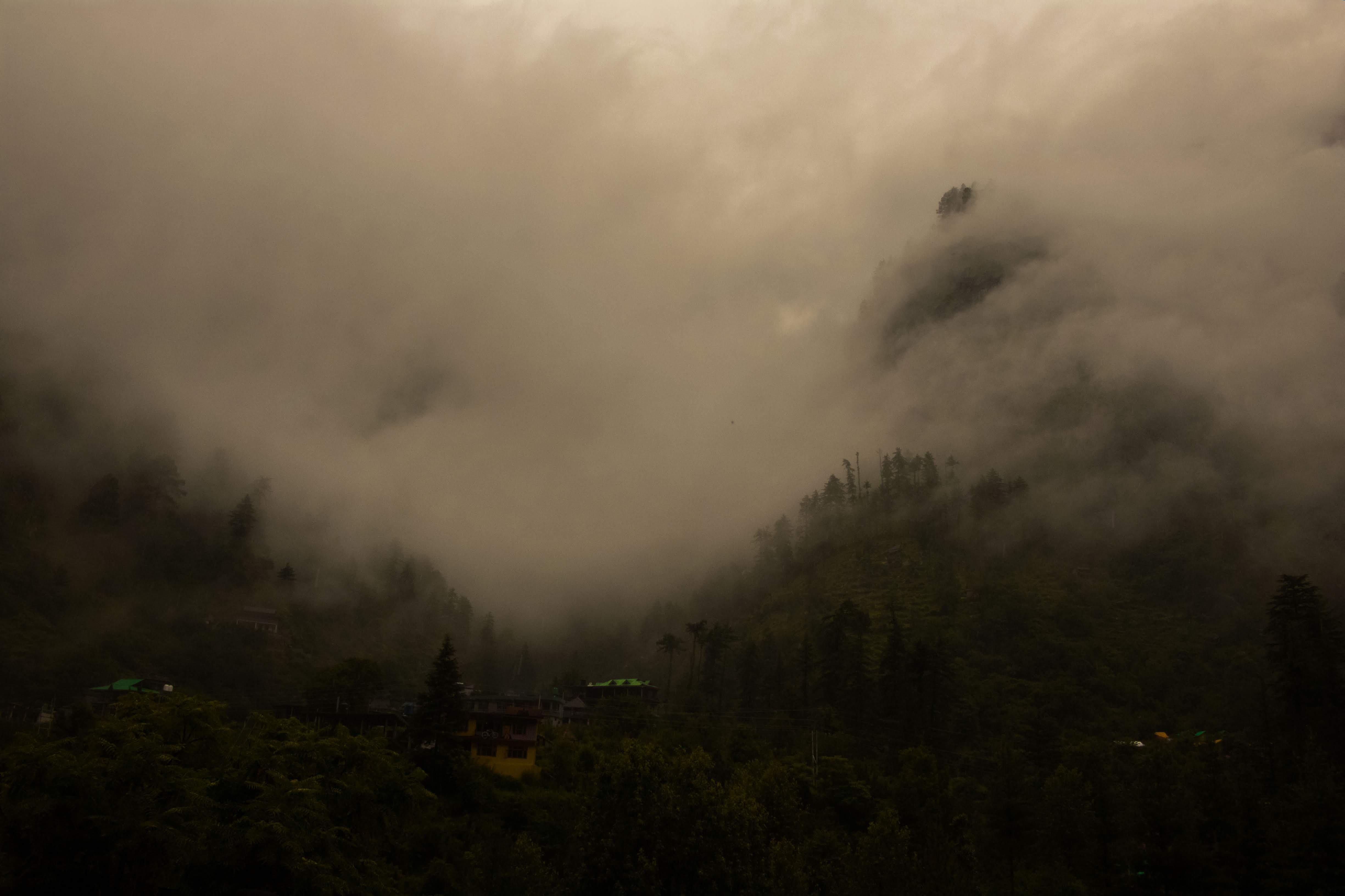 Clouds engulfing these mountains [OC] | Scrolller