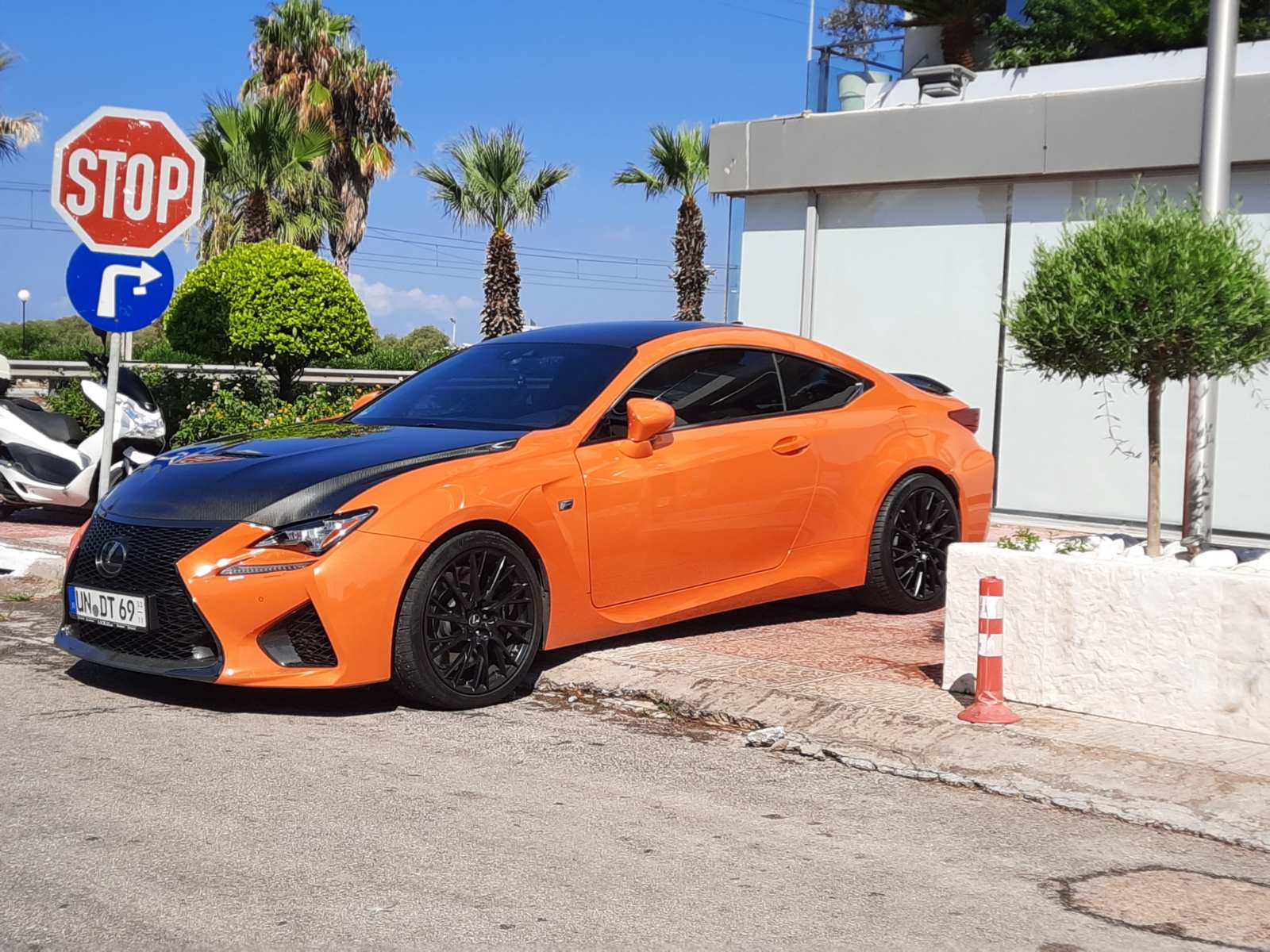 A nice Lexus Rcf | Scrolller