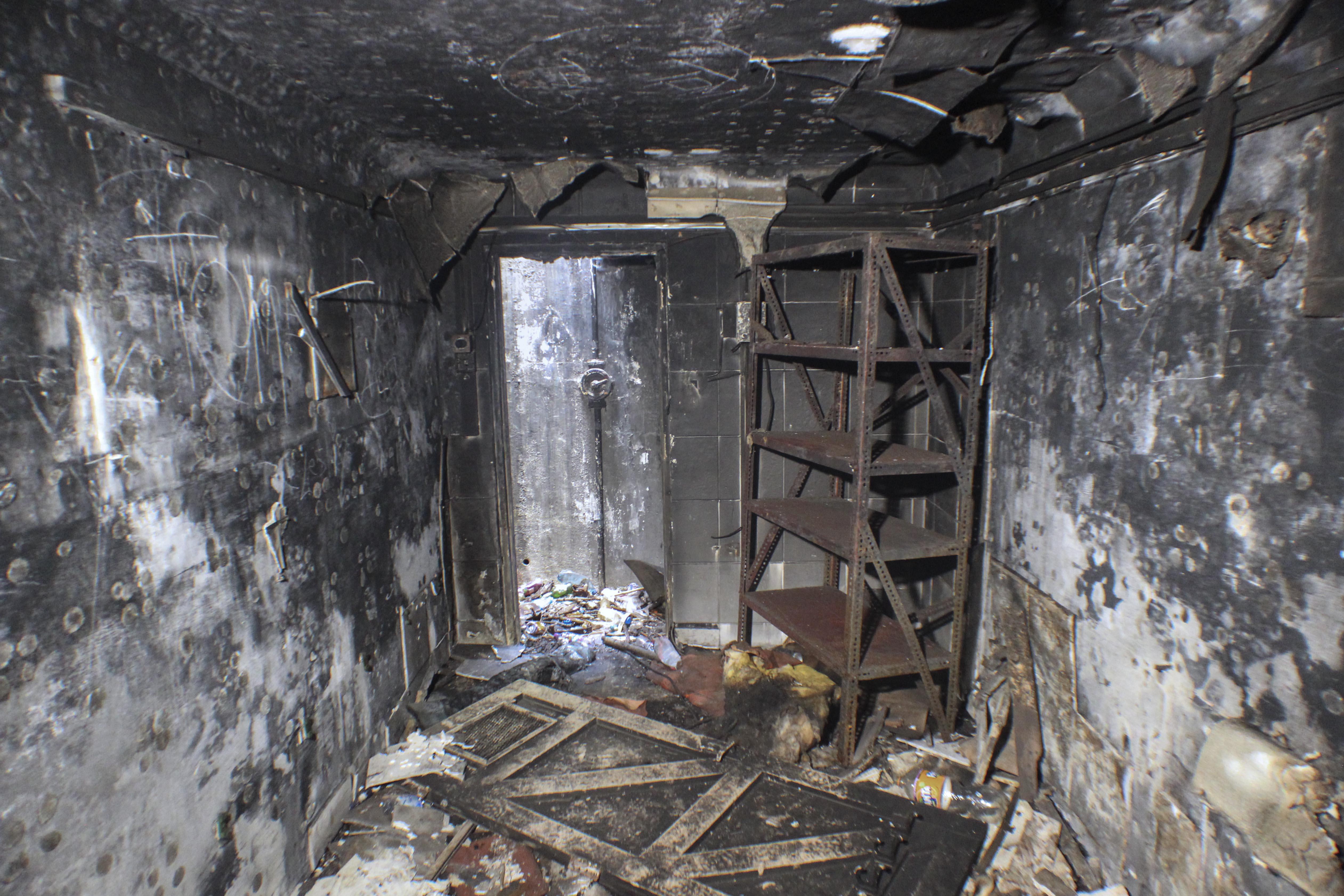 A very burnt out bunker | Scrolller