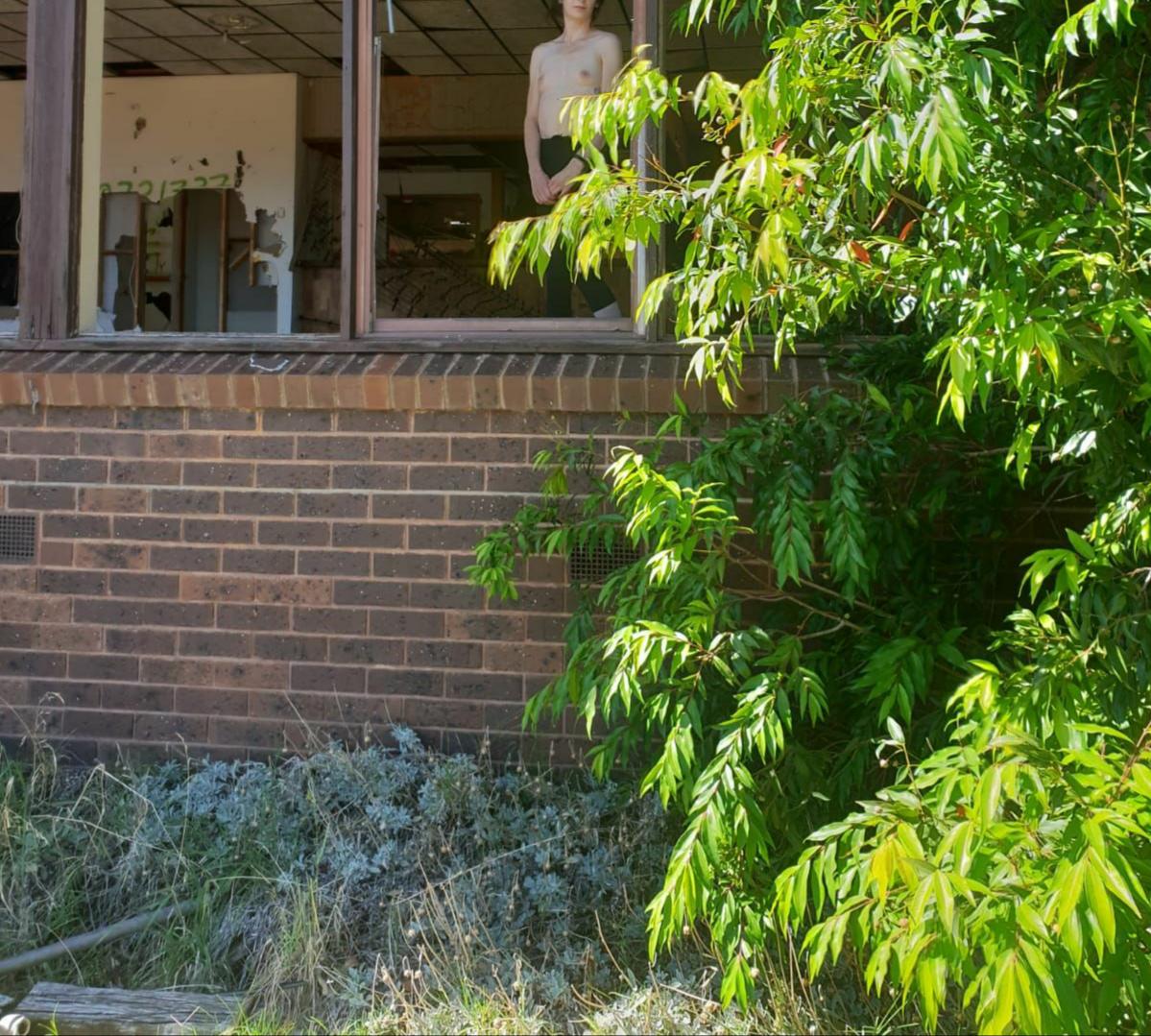 Abandoned buildings are a fun place to play | Scrolller