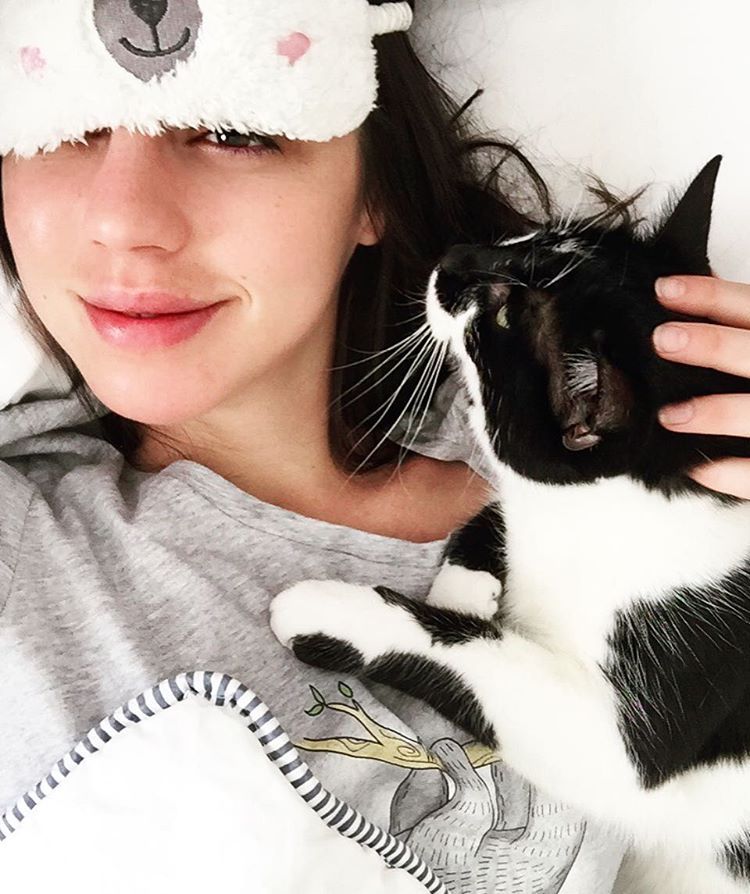 Adelaide Kane again again | Scrolller