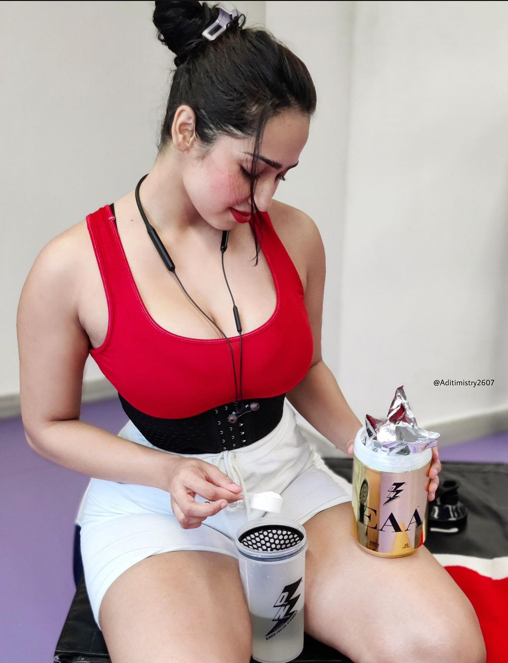 Aditi Mistry | Scrolller