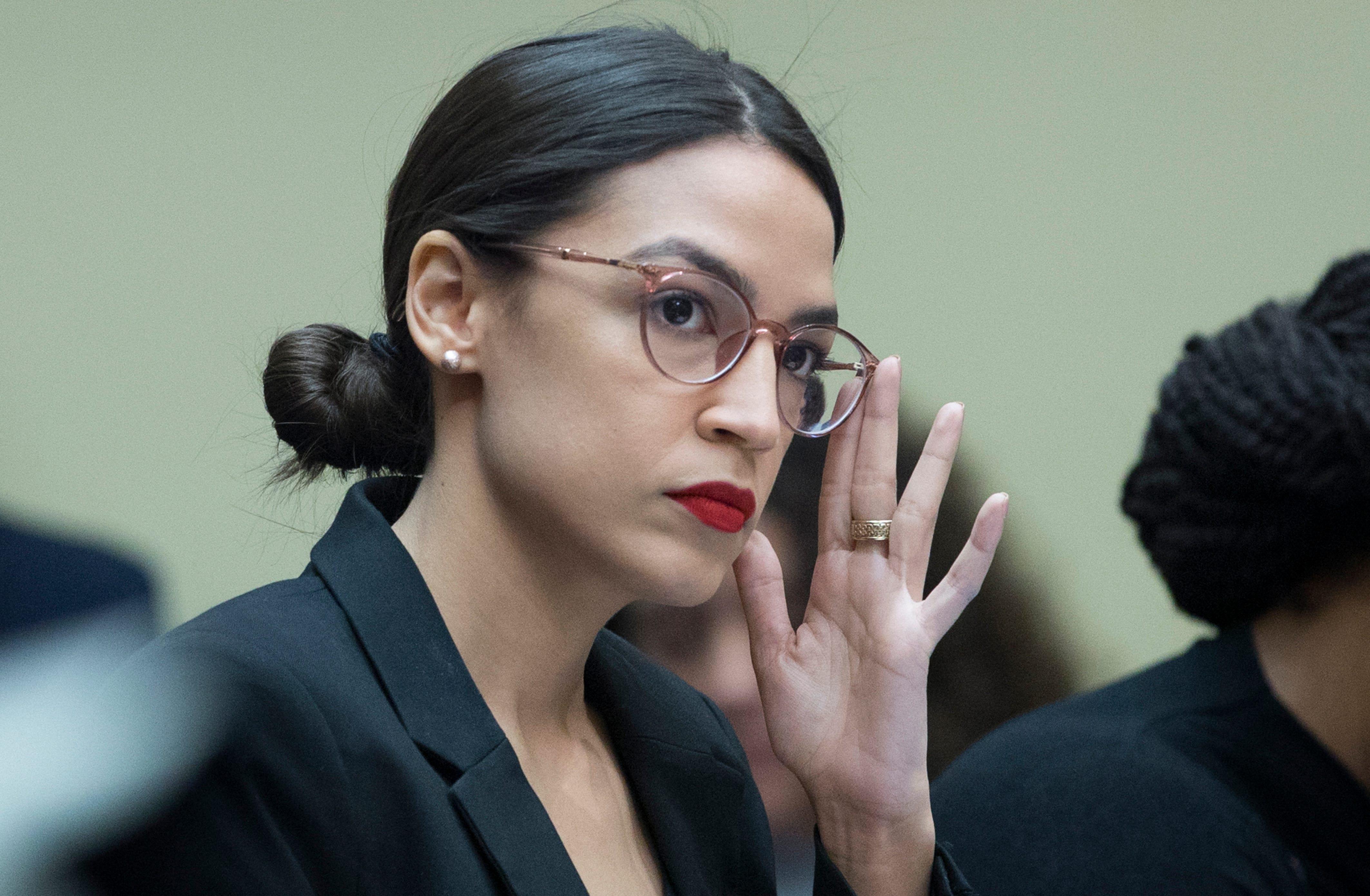 Proper girls are the biggest sluts | Scrolller