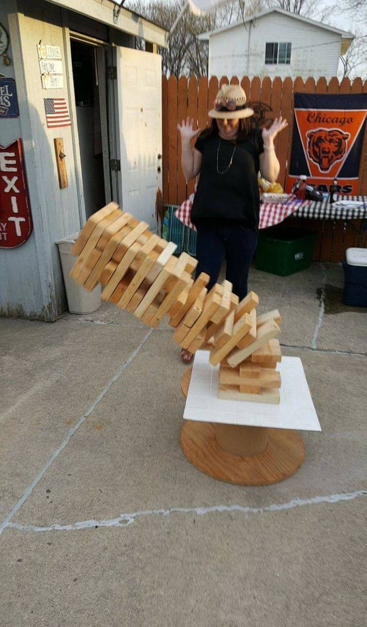 Adult Jenga | Scrolller