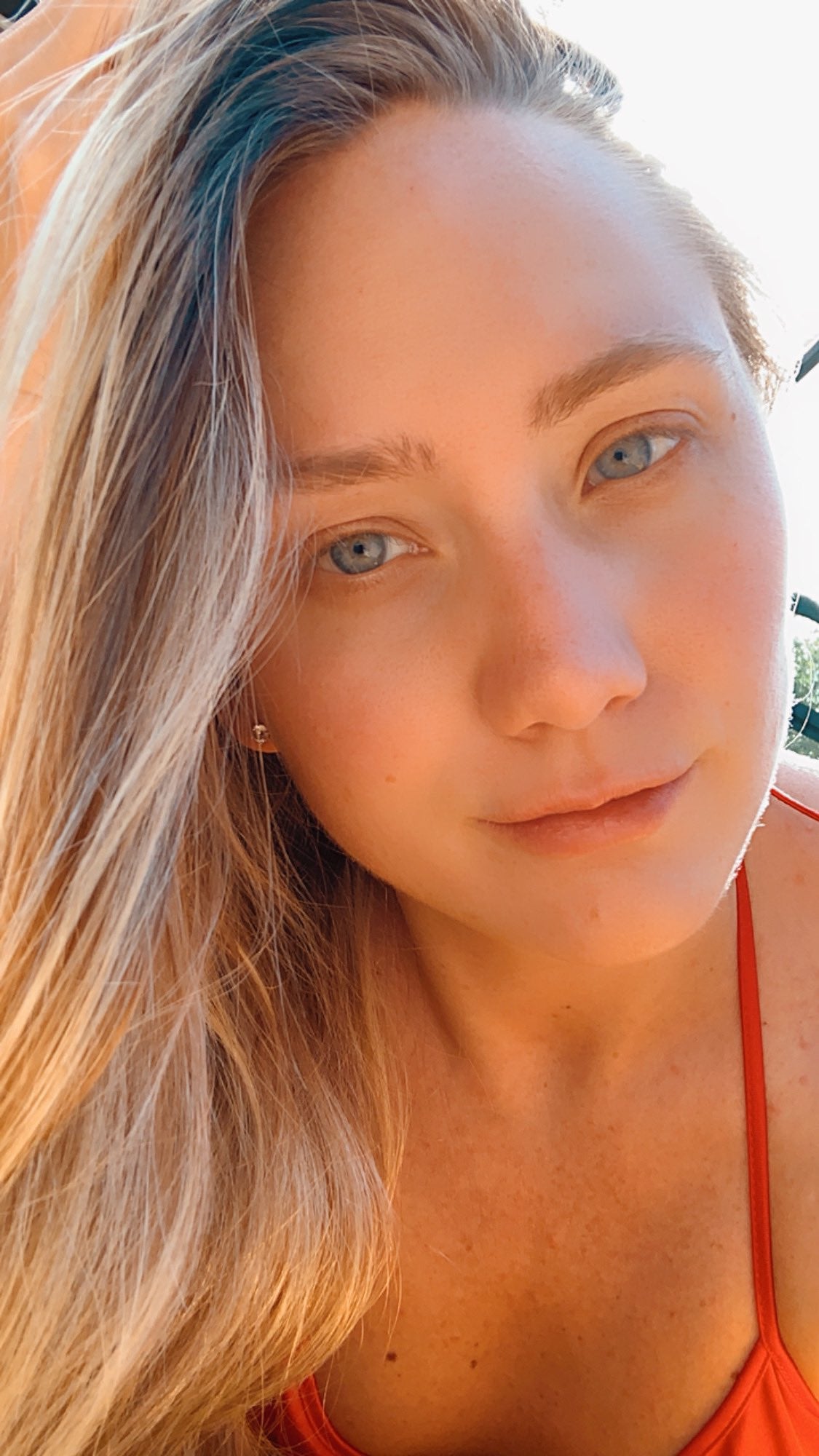 AJ Applegate | Scrolller