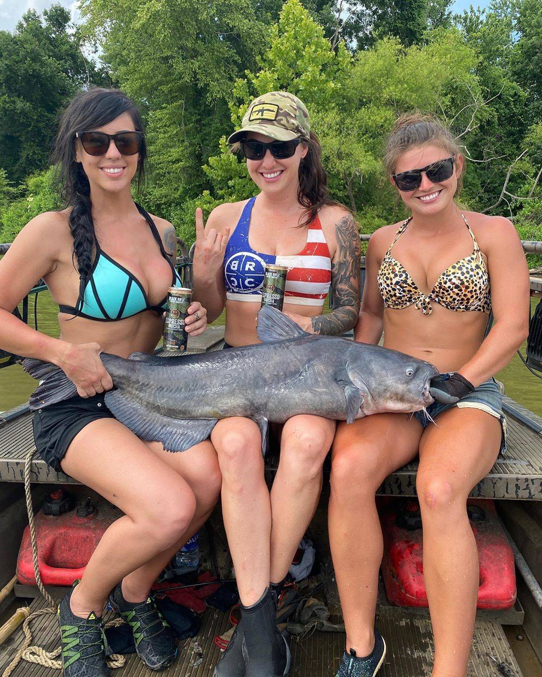 Alex Zedra, Heather Lynn, and Hannah Barron. June 7th, 2020 | Scrolller