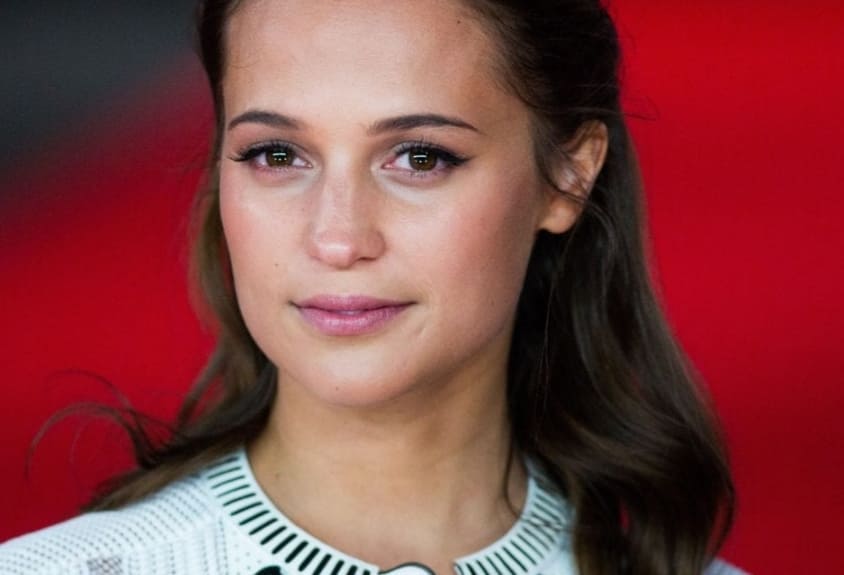 Alicia Vikander | Scrolller