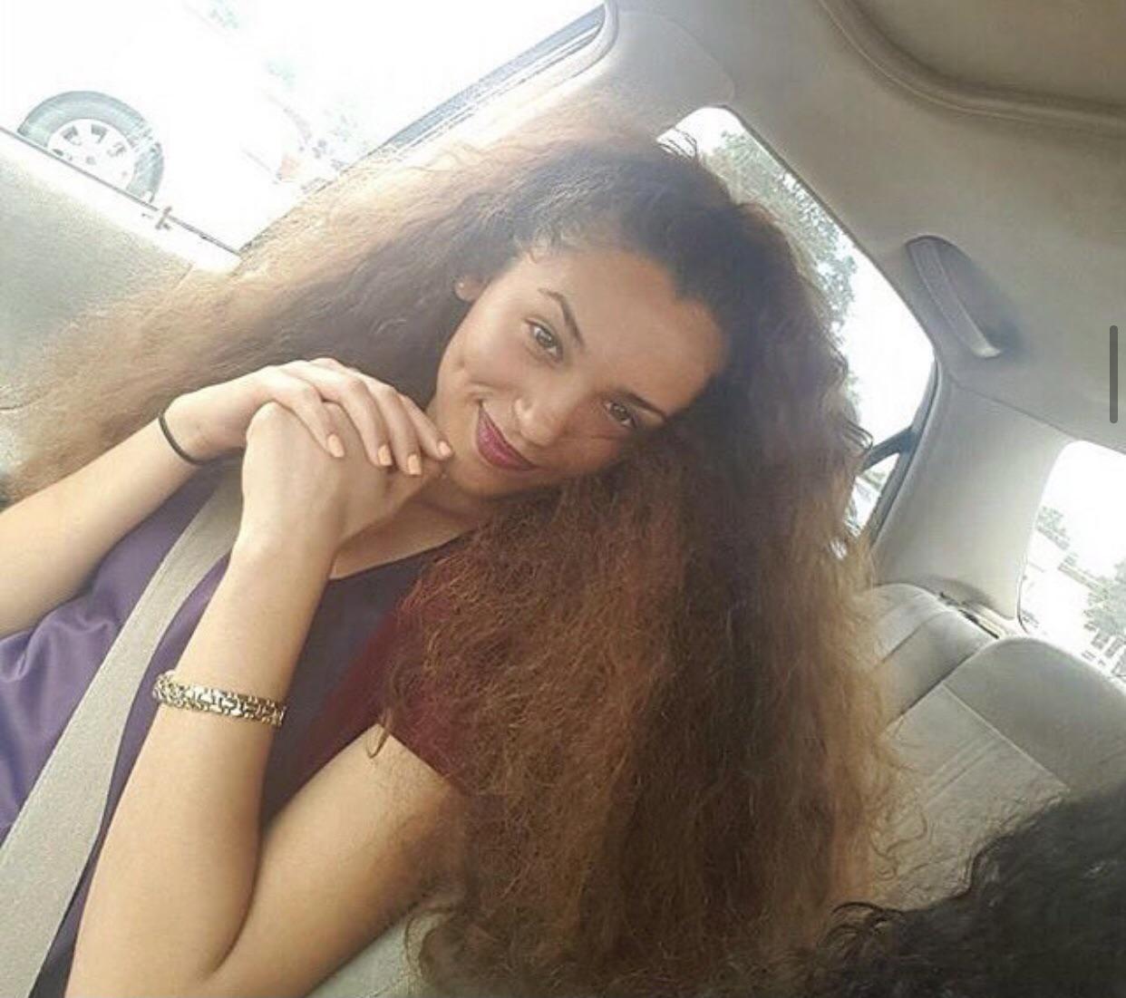 ALL NATURAL BEAUTY! 👸🏽🦋 Chat with me now 🙂 | Scrolller