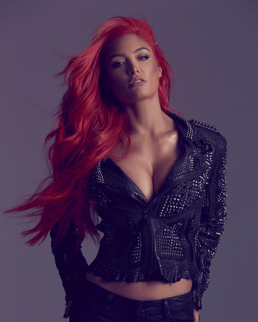 All Red Everything 💦 | Scrolller