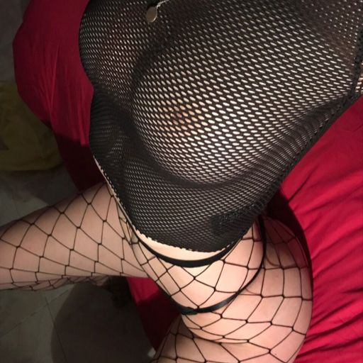 All these fishnets but can I get a catch? | Scrolller