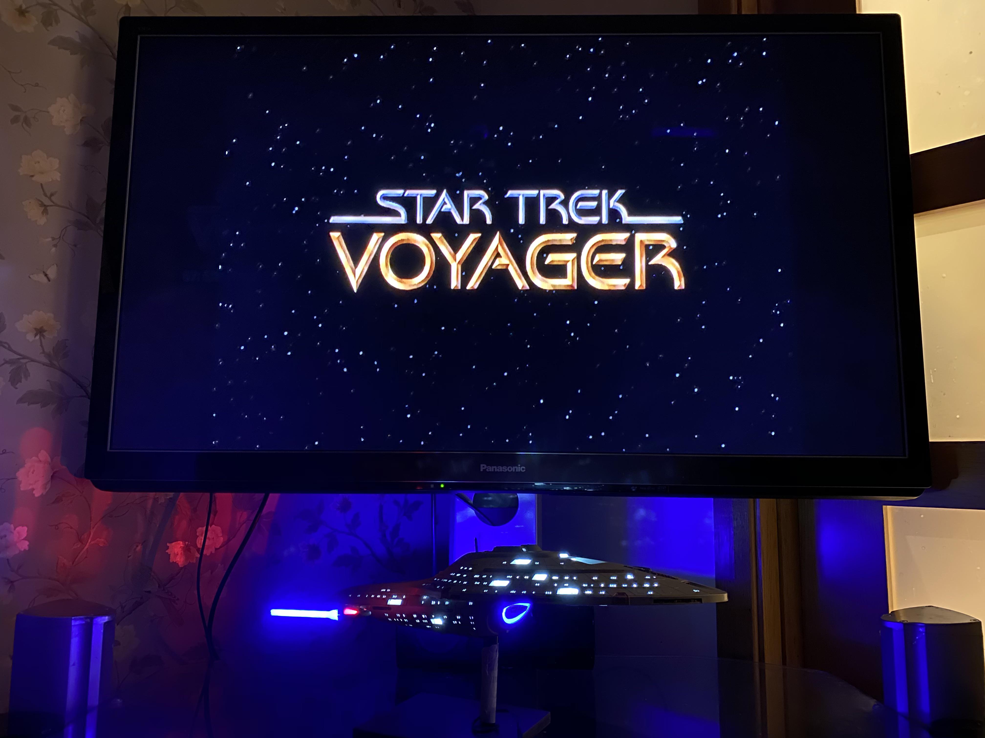 Almost finished with my Voyager model | Scrolller