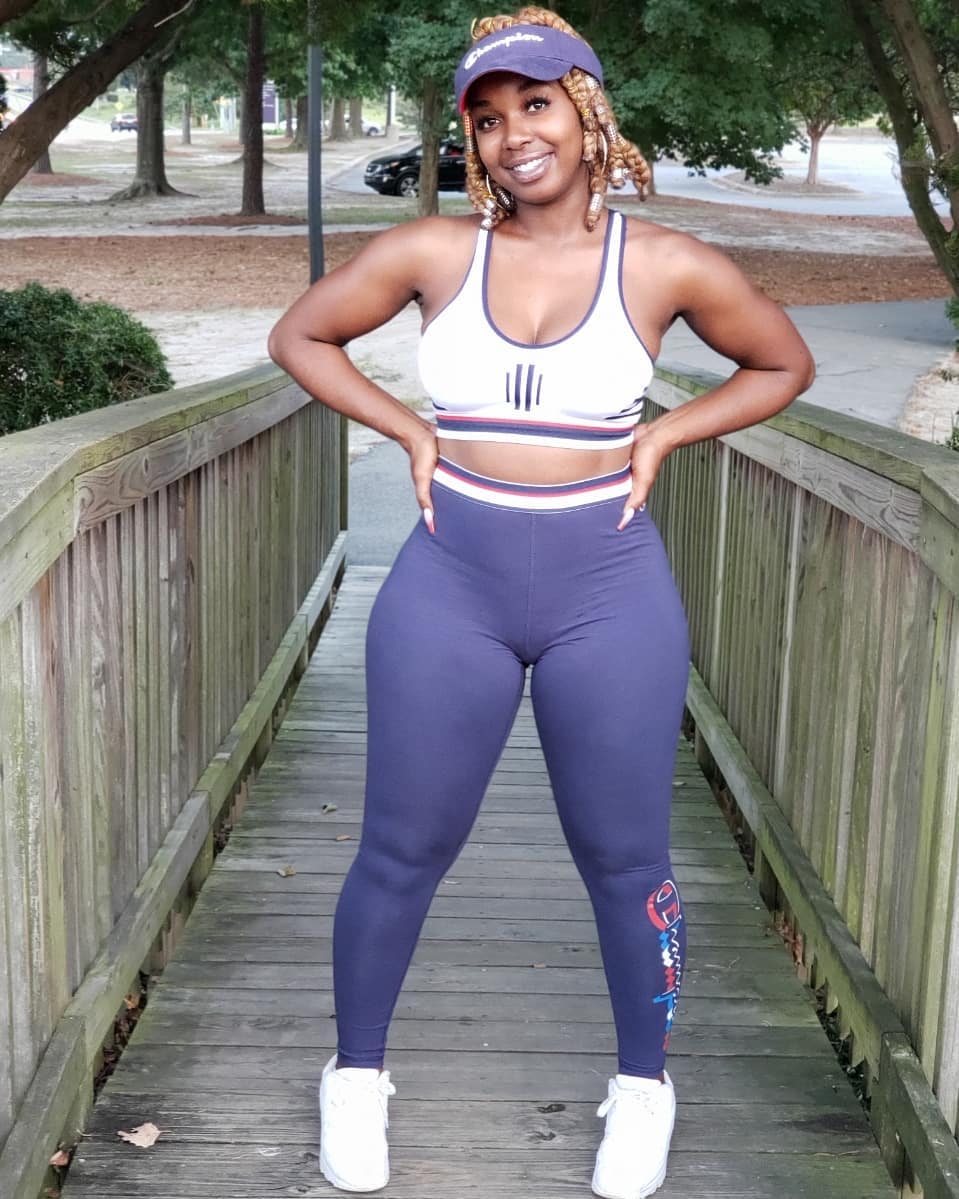 Always matching | Scrolller