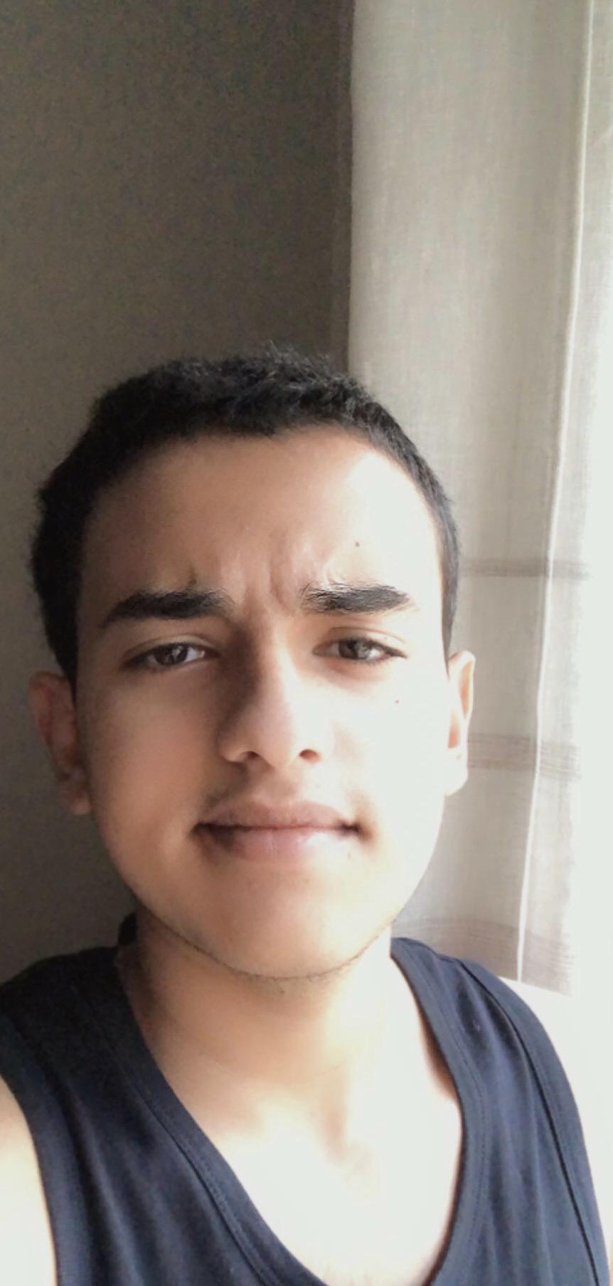 Am I cute or ugly on scale out of 10 | Scrolller