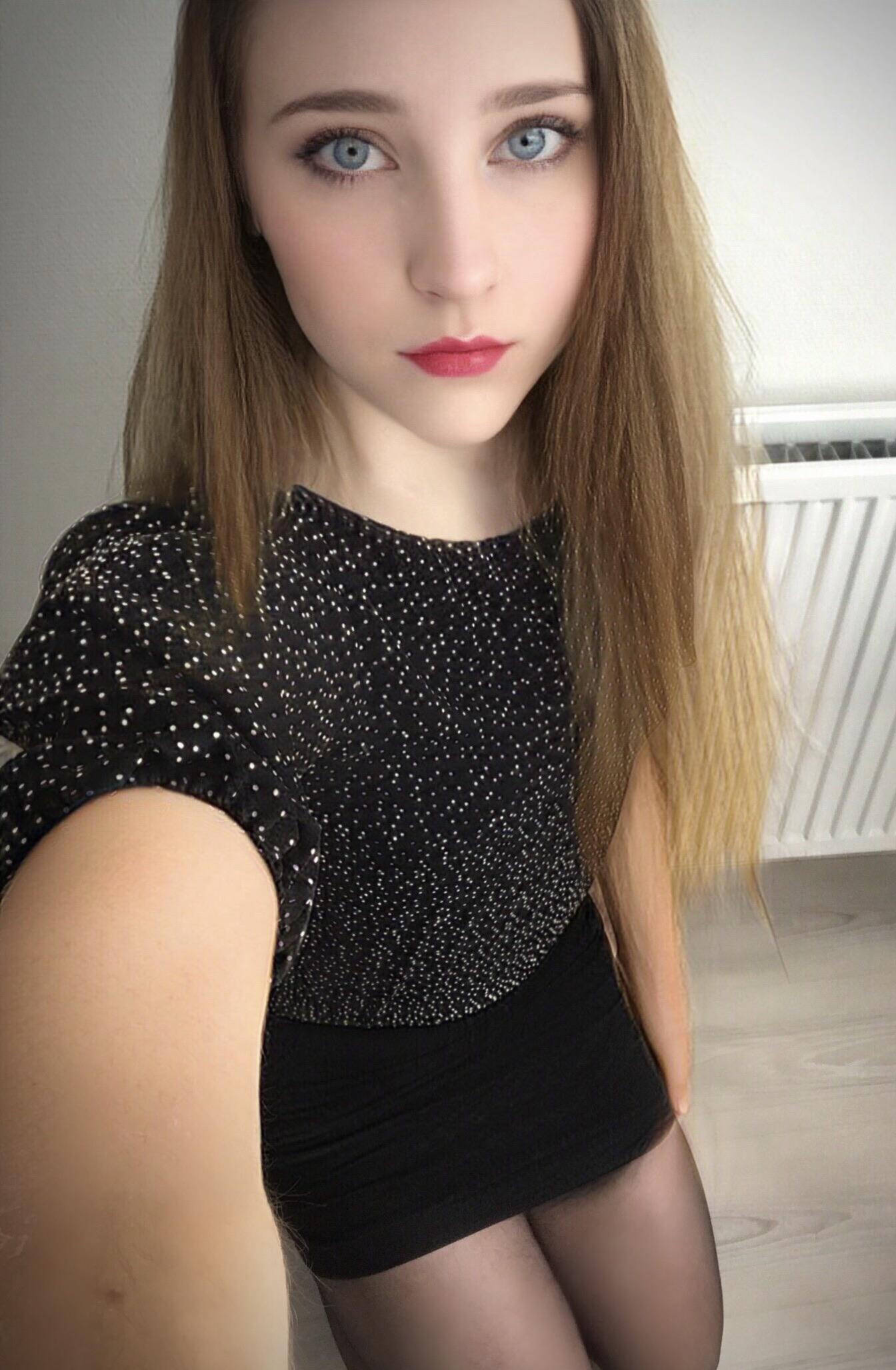 Am I passable? | Scrolller