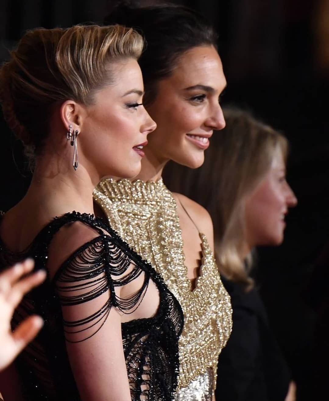 Amber Heard And Gal Gadot Scrolller