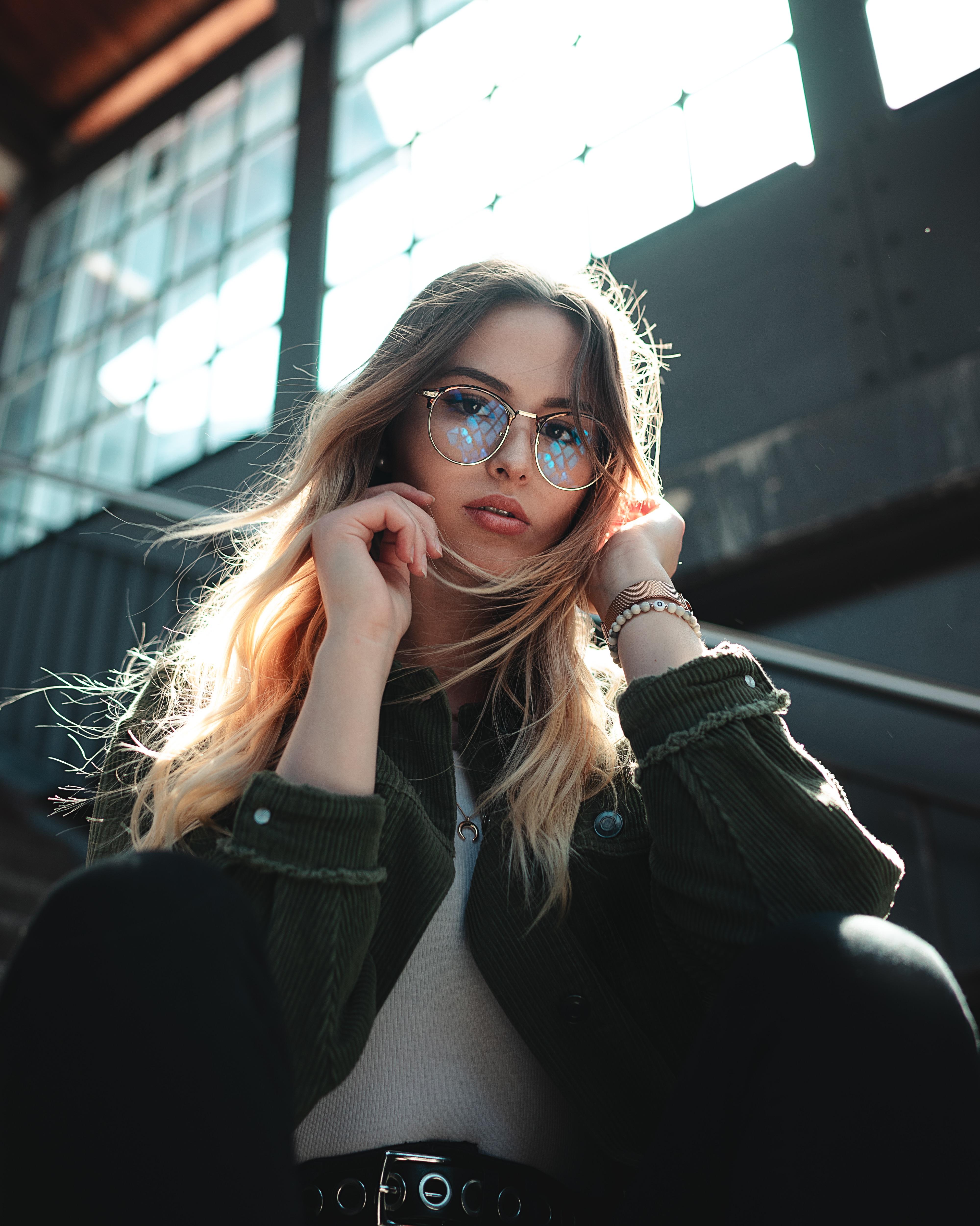 Amina, Berlin. [Sony Alpha 7ii / 35mm/ f2.8] | Scrolller