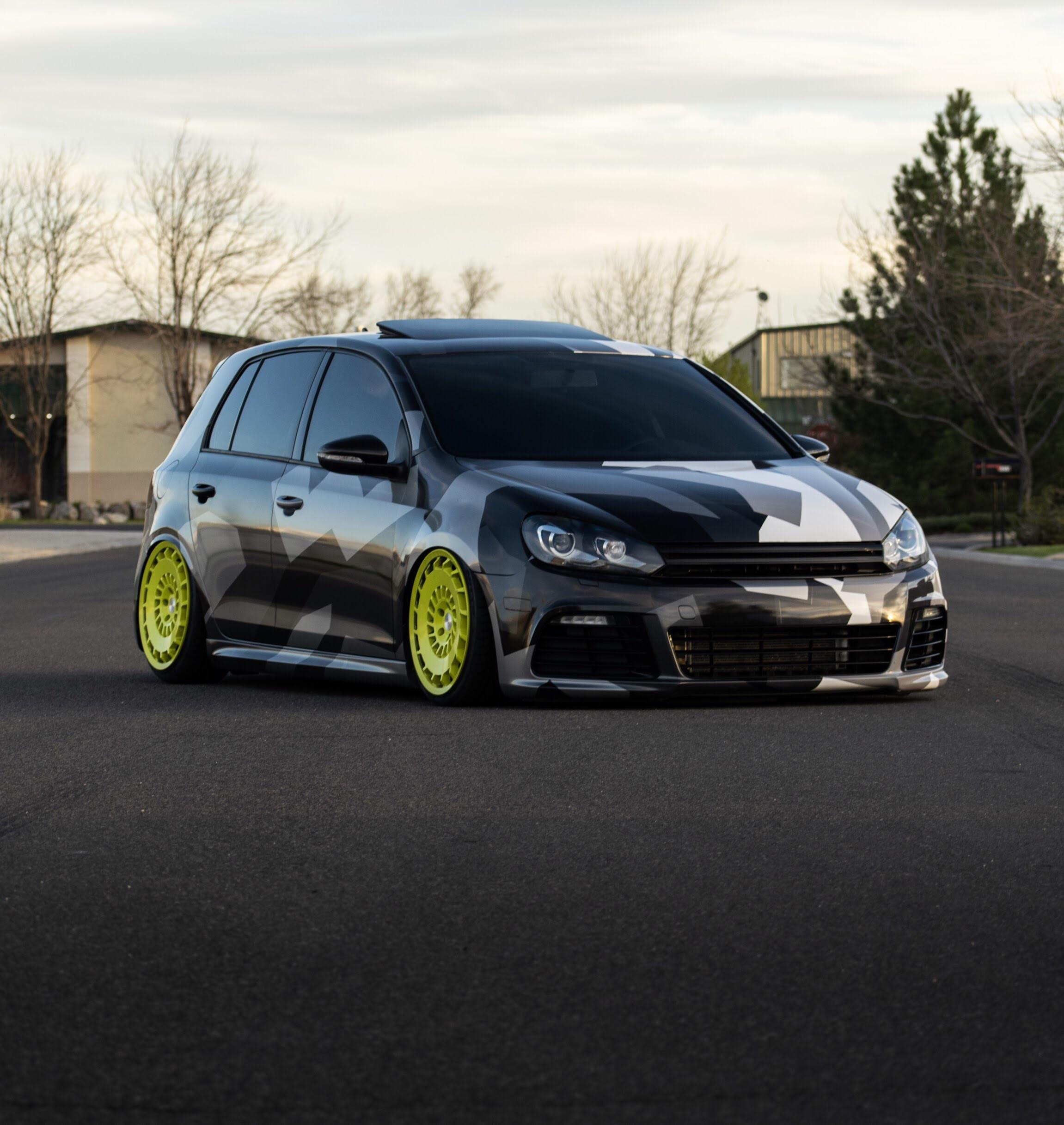 An interesting subject makes the shoot way easier. | Scrolller