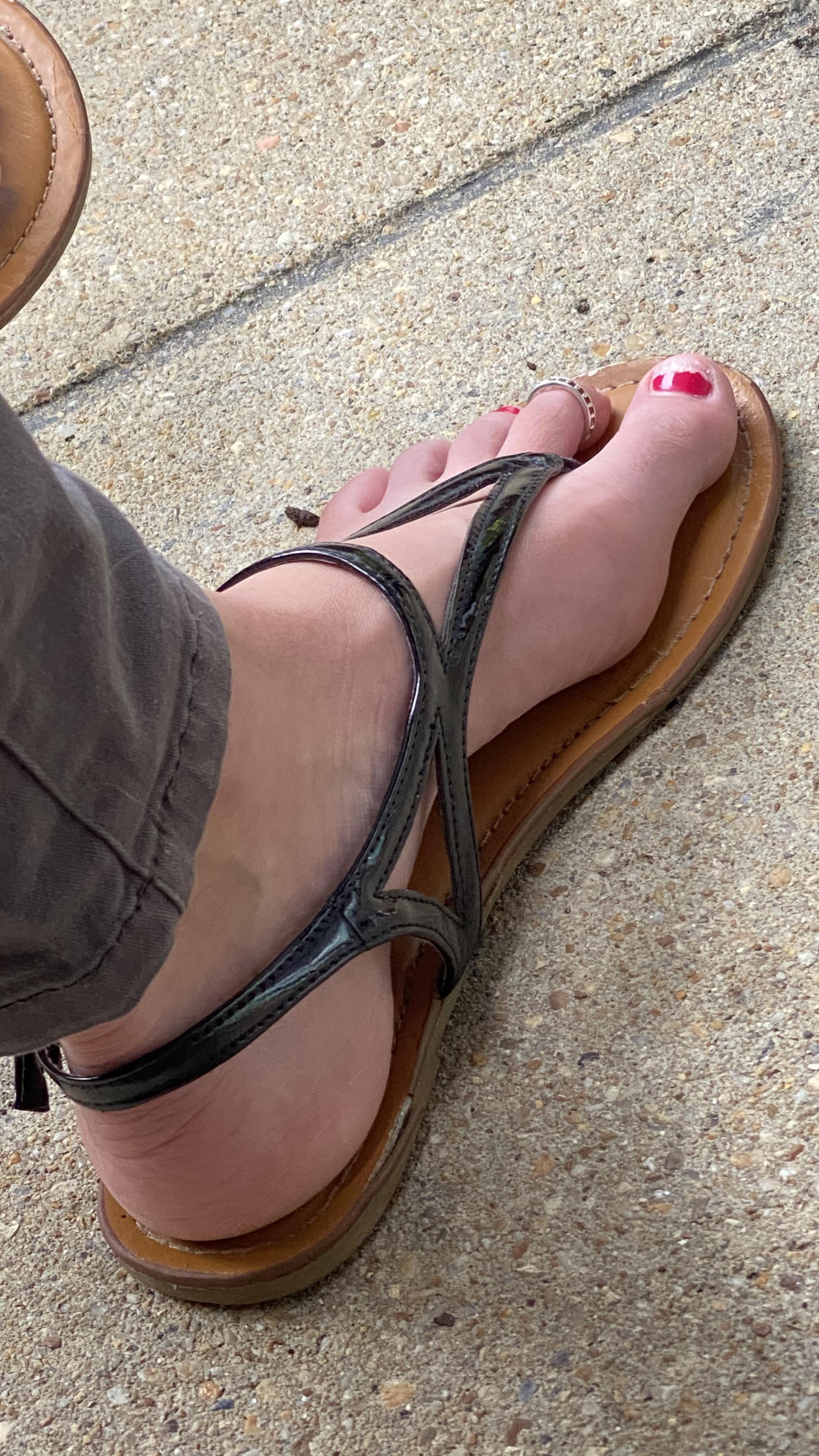 And a candid of the other foot of my gf. Toe ring. And look at her nice HIGH arch! | Scrolller