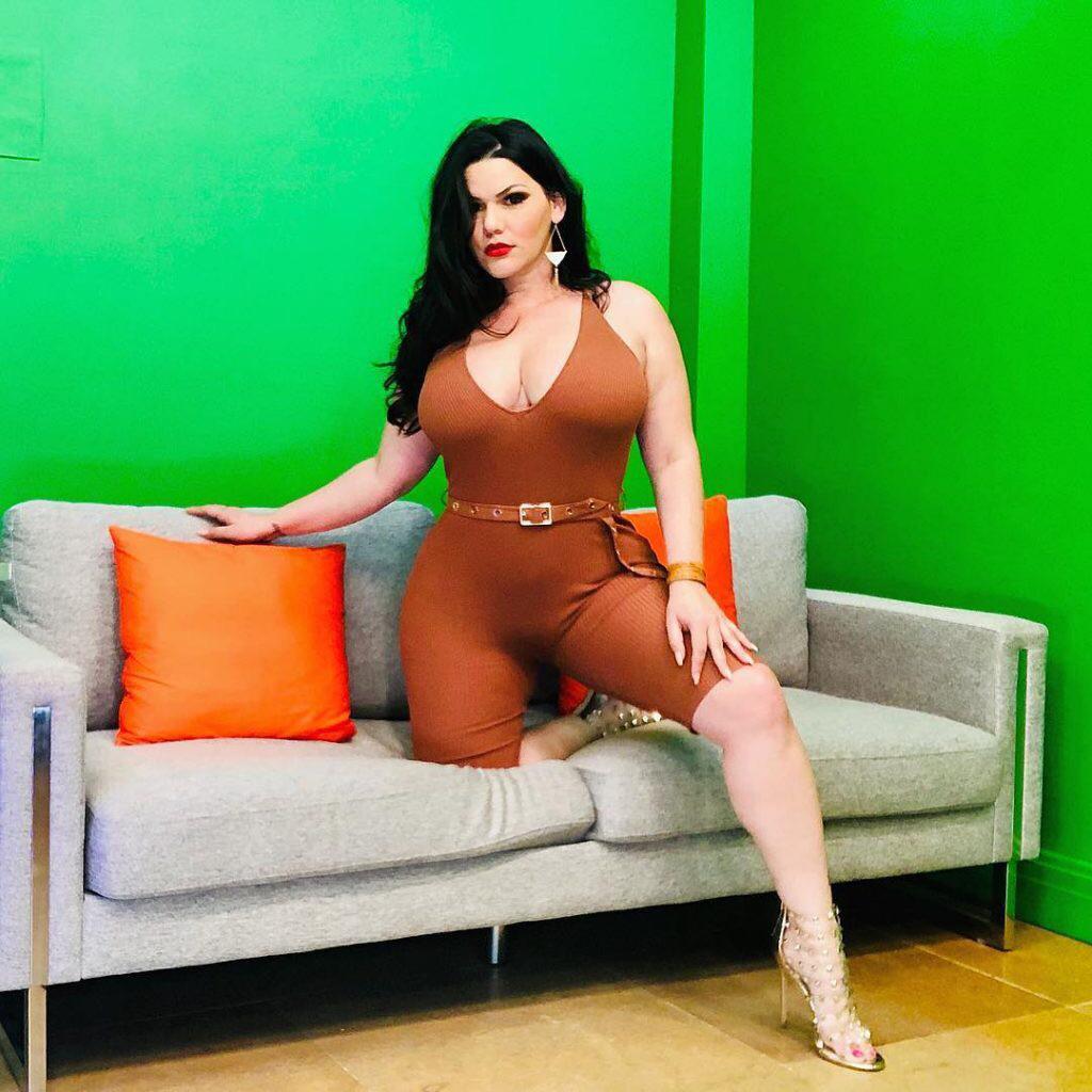 Angelina Castro | Scrolller