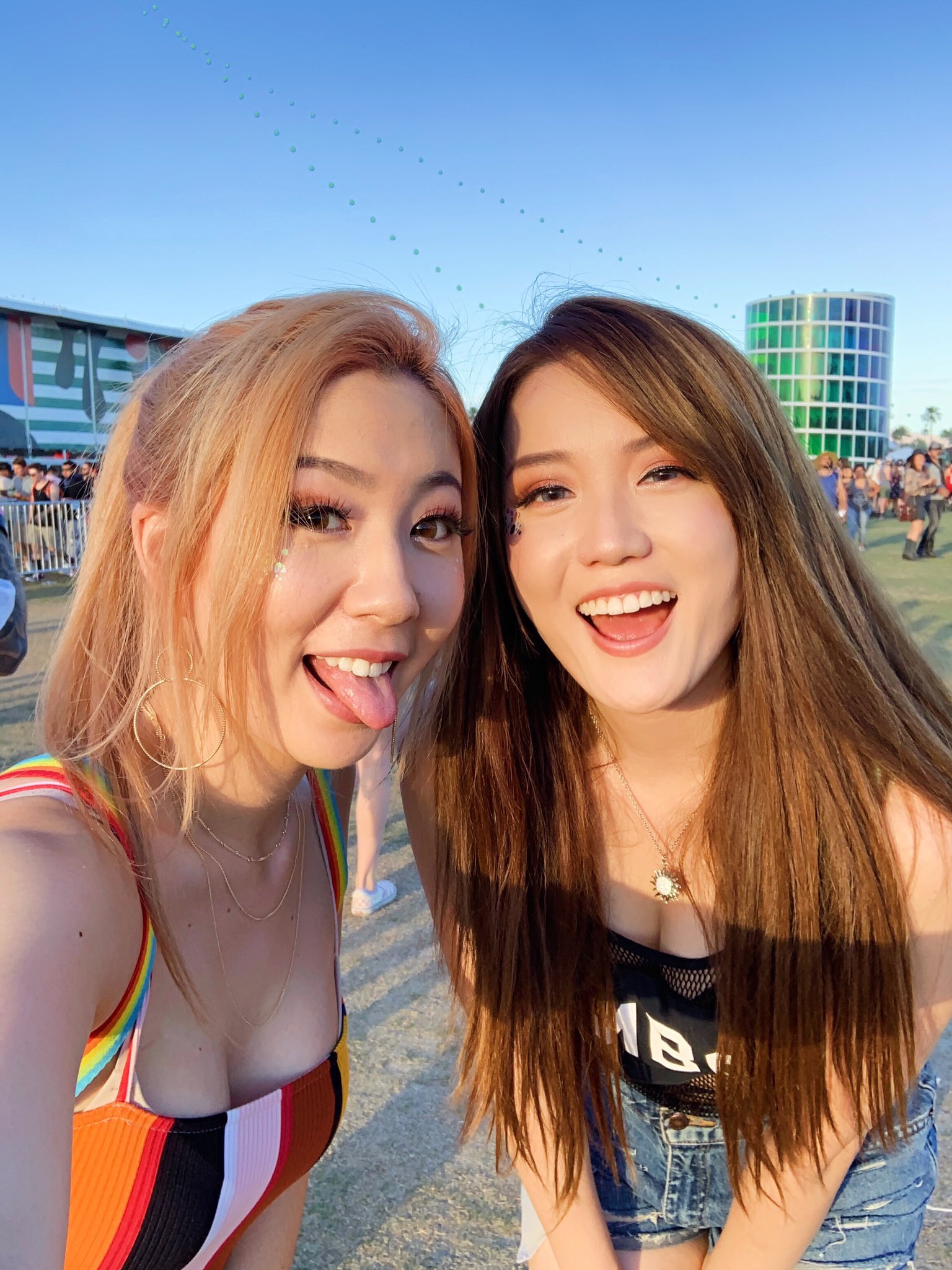 AngelsKimi and Fuslie | Scrolller