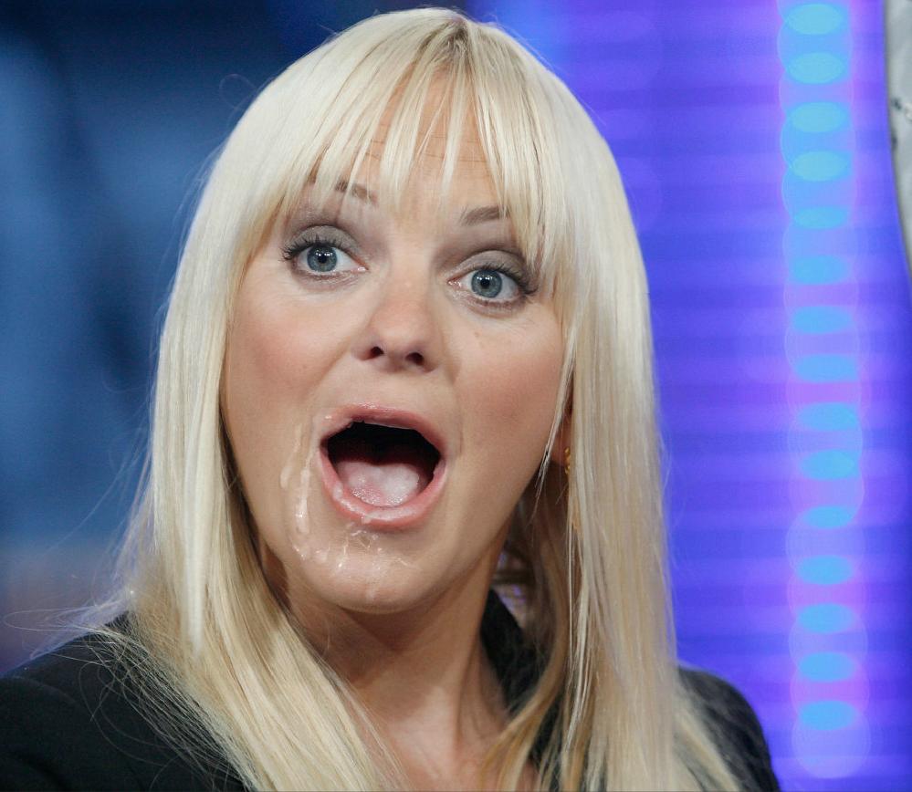 Anna Faris [OC] | Scrolller