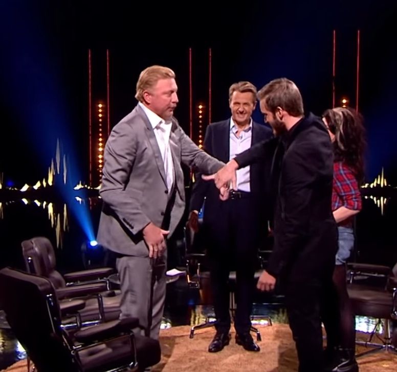 Another aquard handshake by pewds | Scrolller