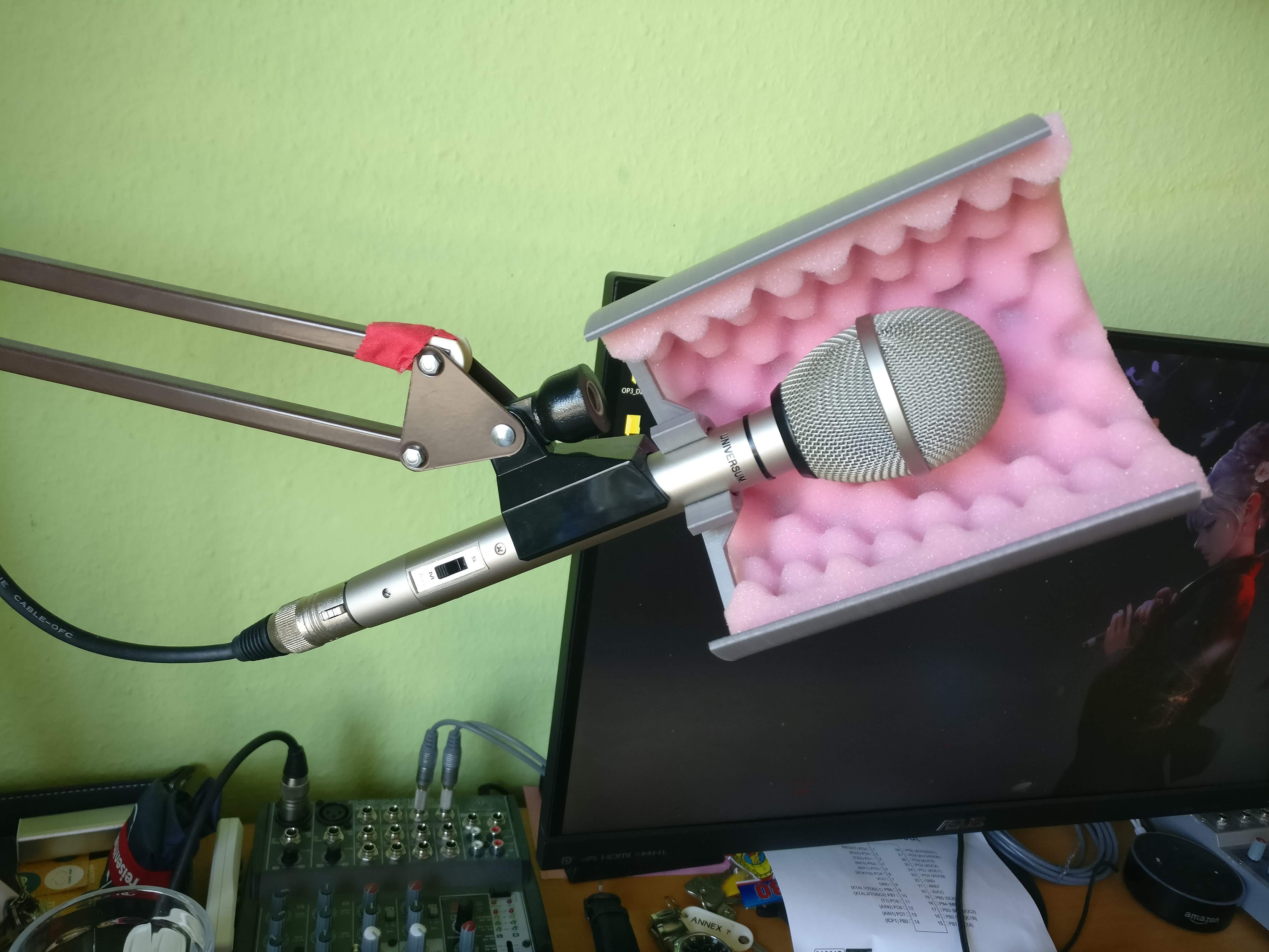 Another Microphone Reflection Shield | Scrolller