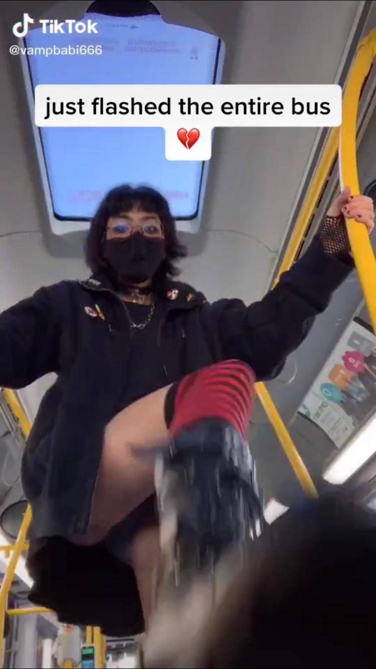 Another panty shot | Scrolller