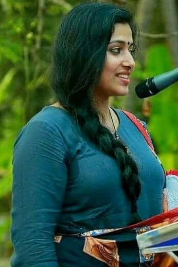 Anu Sithara | Scrolller