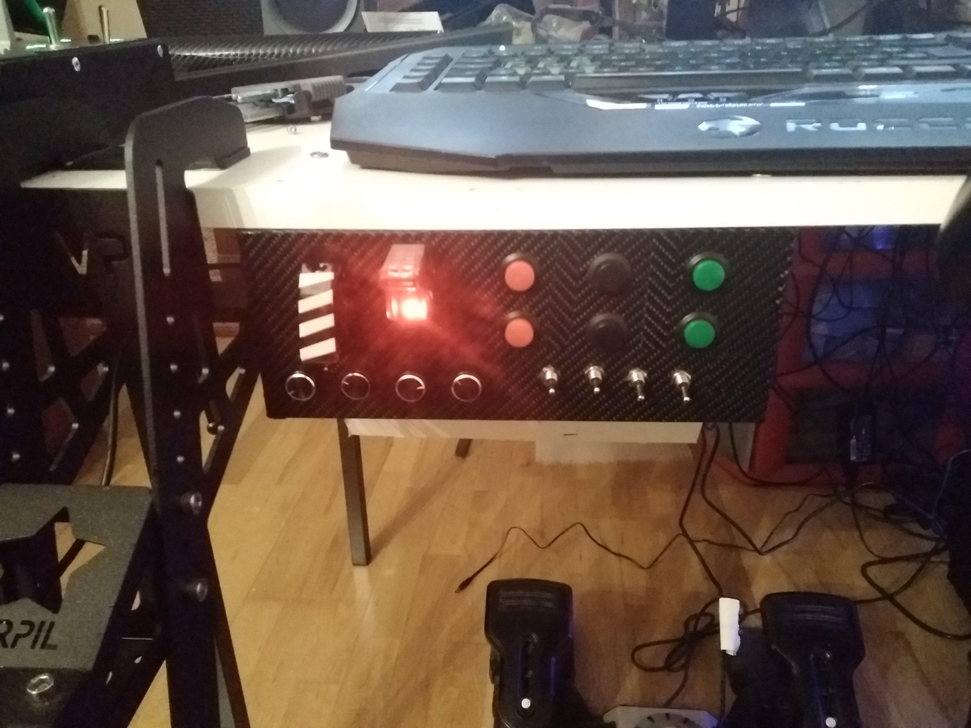 Arduino button box | Scrolller