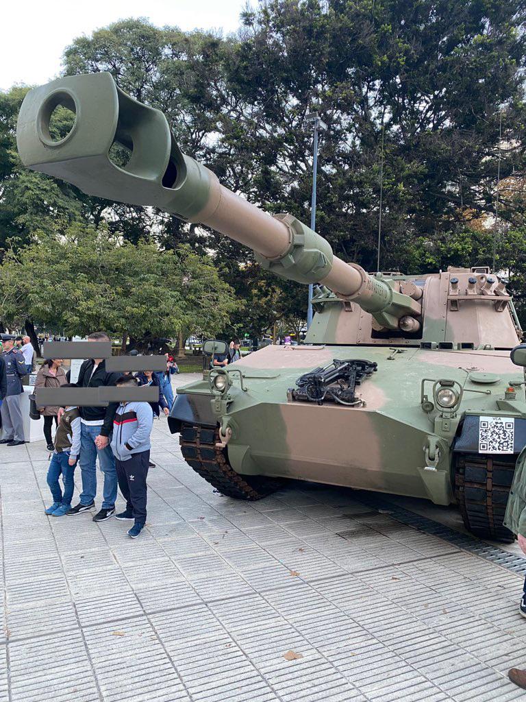 Argentine self propelled artillery | Scrolller