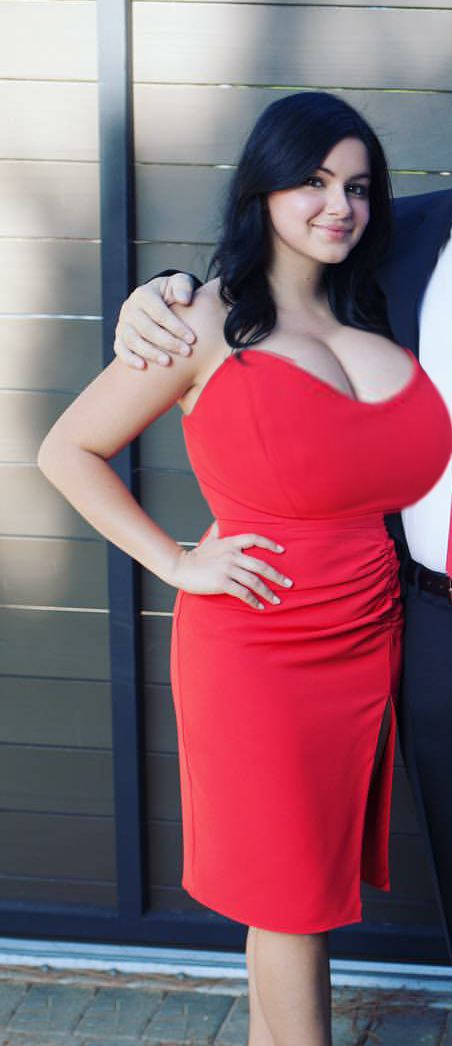 Ariel Winter BE | Scrolller