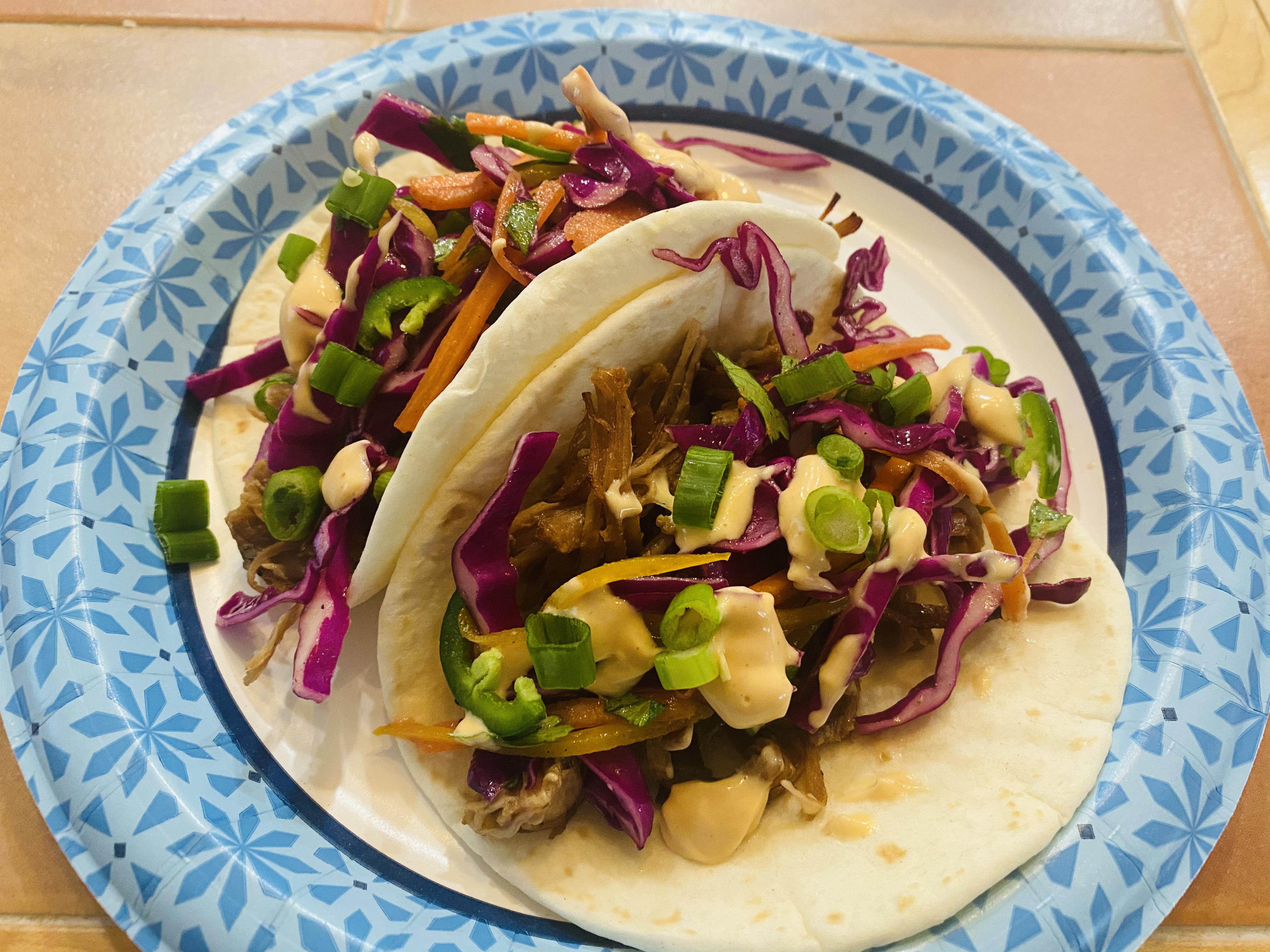 Asian style pulled pork tacos | Scrolller