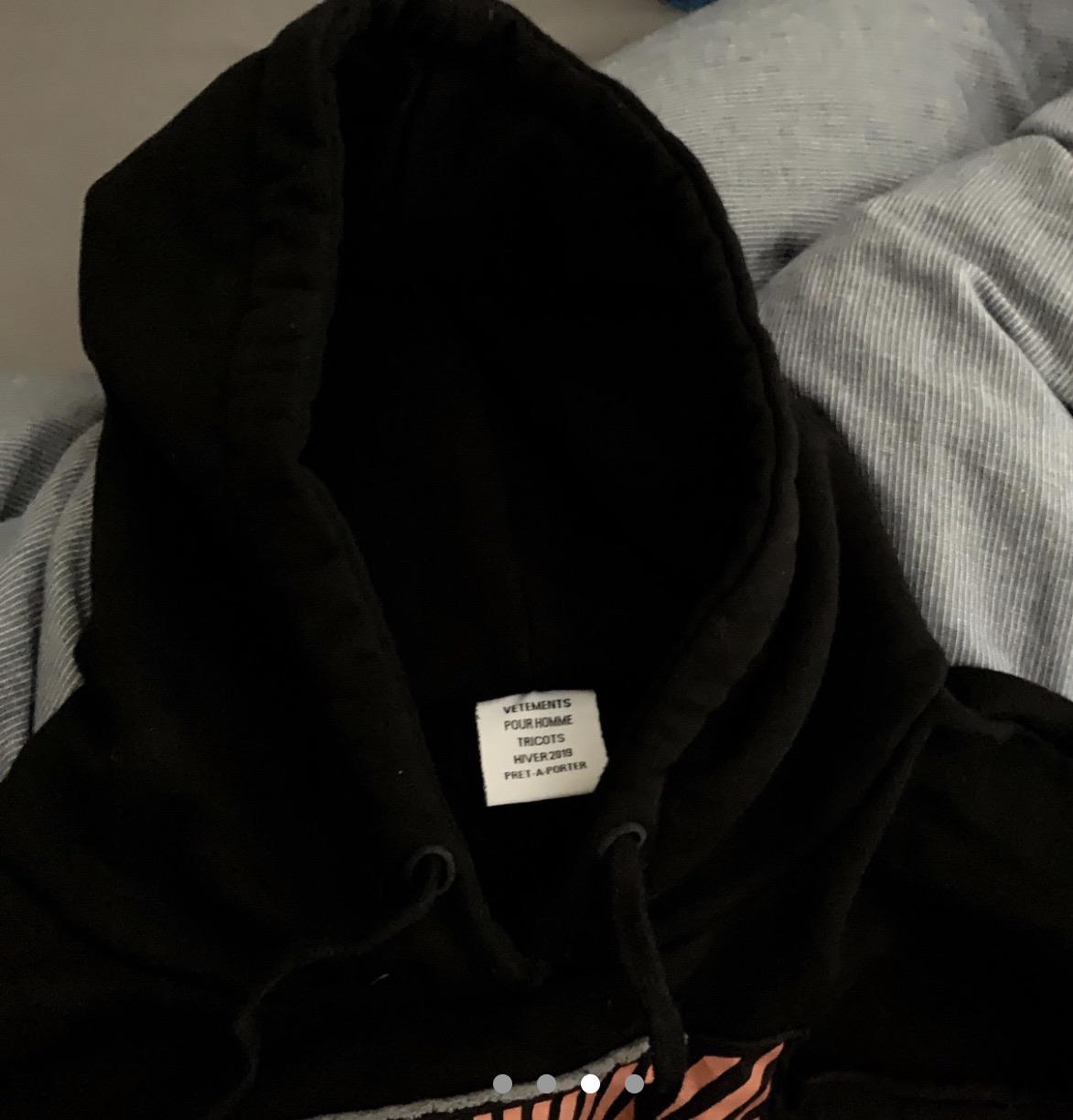 Authenticity check | Scrolller