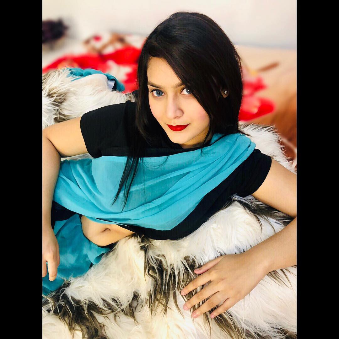 Awesome navel | Scrolller