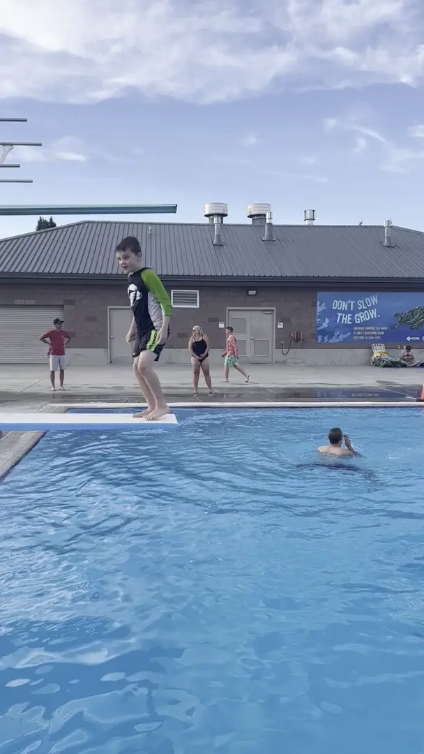 Back flip to face…..almost! | Scrolller