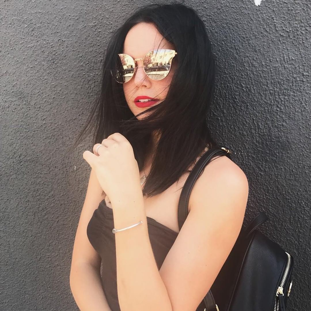 Bailee Looking Shady | Scrolller