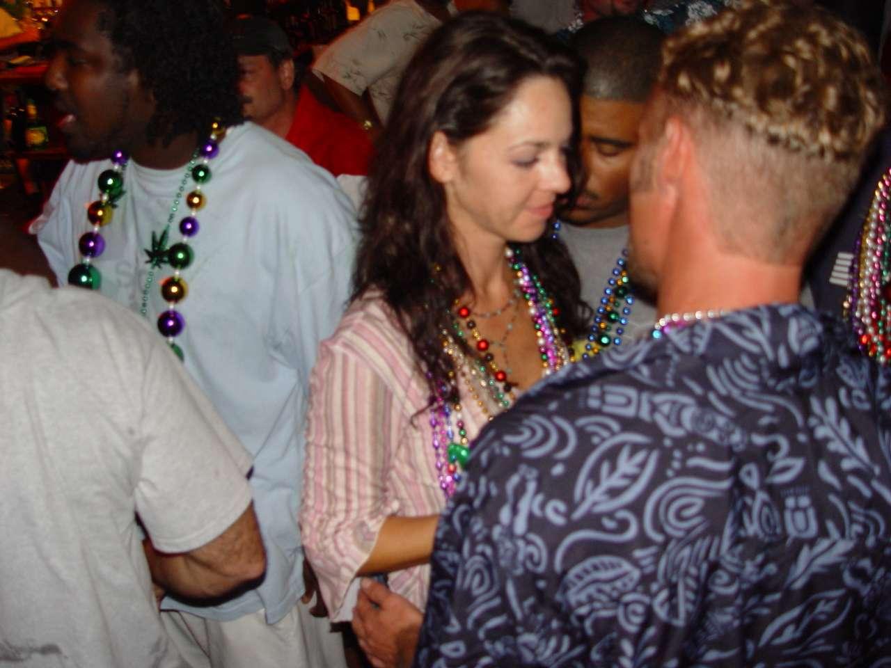 Bar upskirt | Scrolller