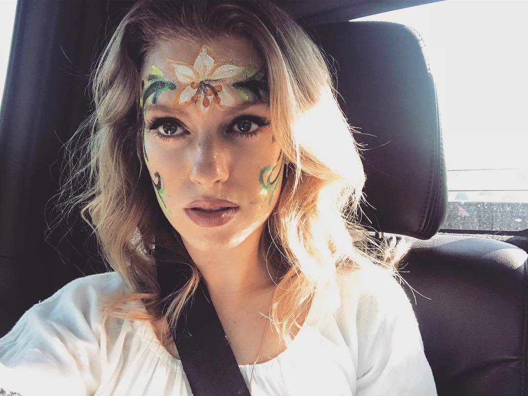 Barbara Dunkelman - Face Paint | Scrolller