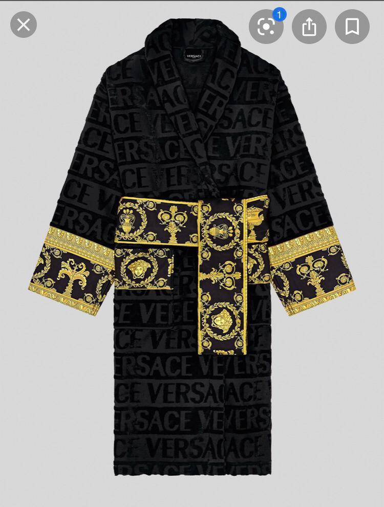 Bathrobes alternatives to Versace Baroque? | Scrolller