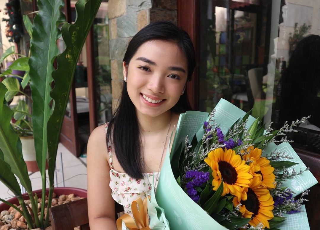 Bday girl mae | Scrolller