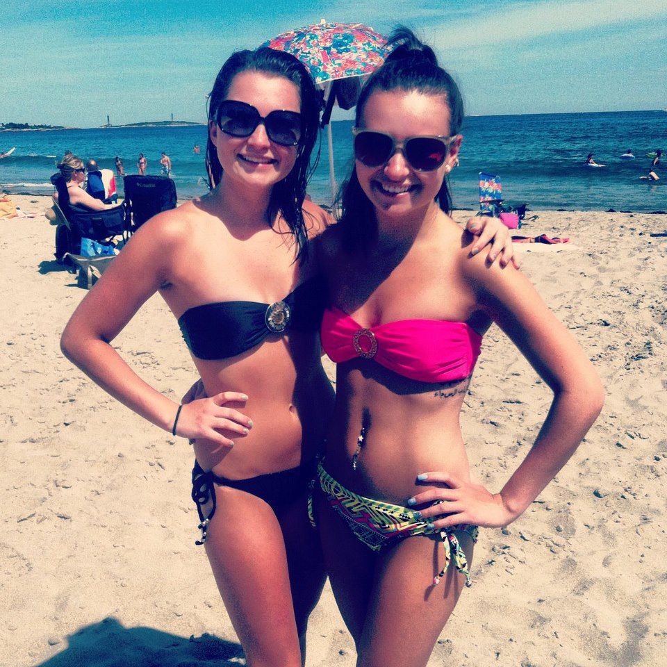 Beach duo. | Scrolller