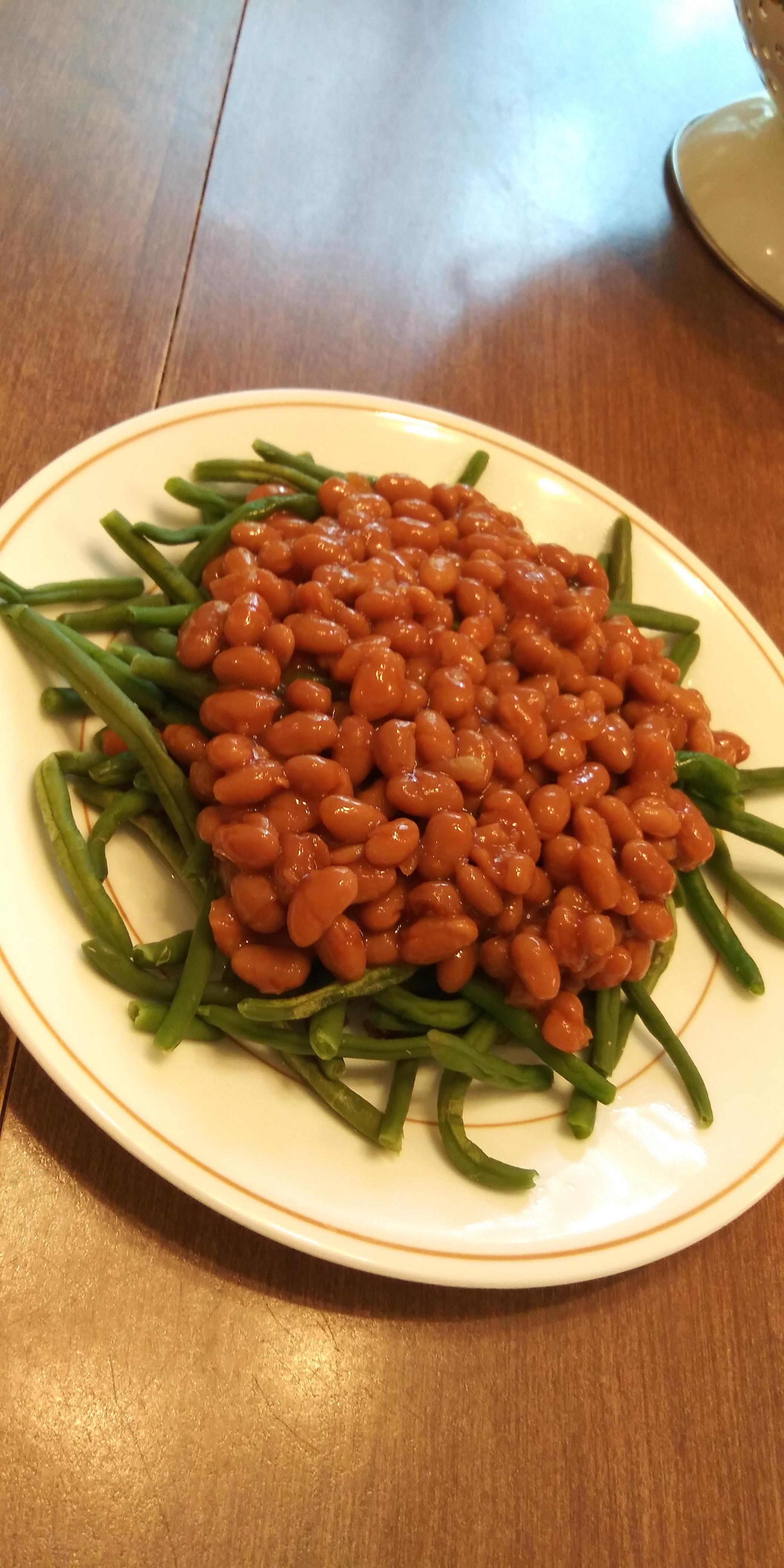 Beans | Scrolller