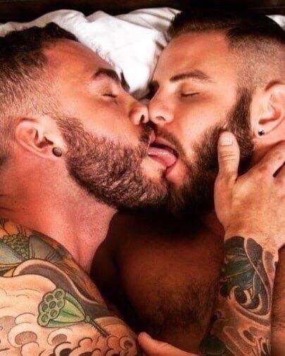 Beard vs beard | Scrolller