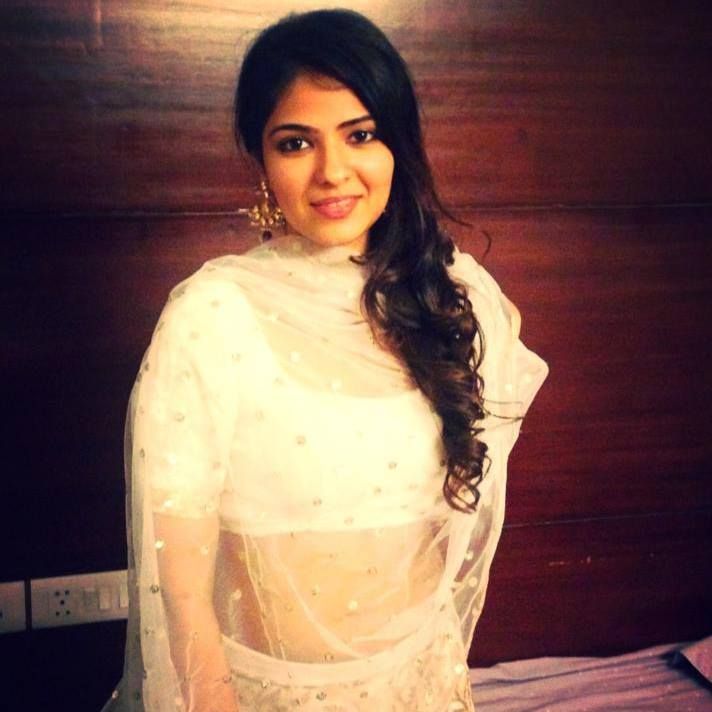 Beautiful in All White | Scrolller