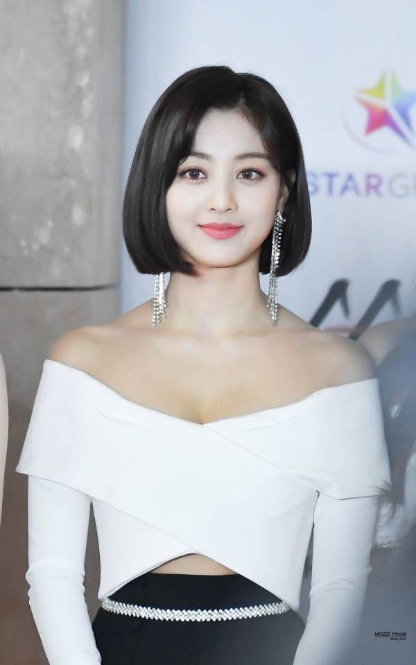 Beautiful Jihyo | Scrolller