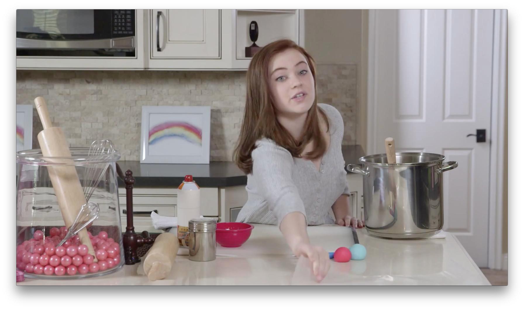 Beautiful Nintendo Girl | Scrolller