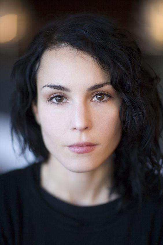Beautiful Noomi Rapace | Scrolller