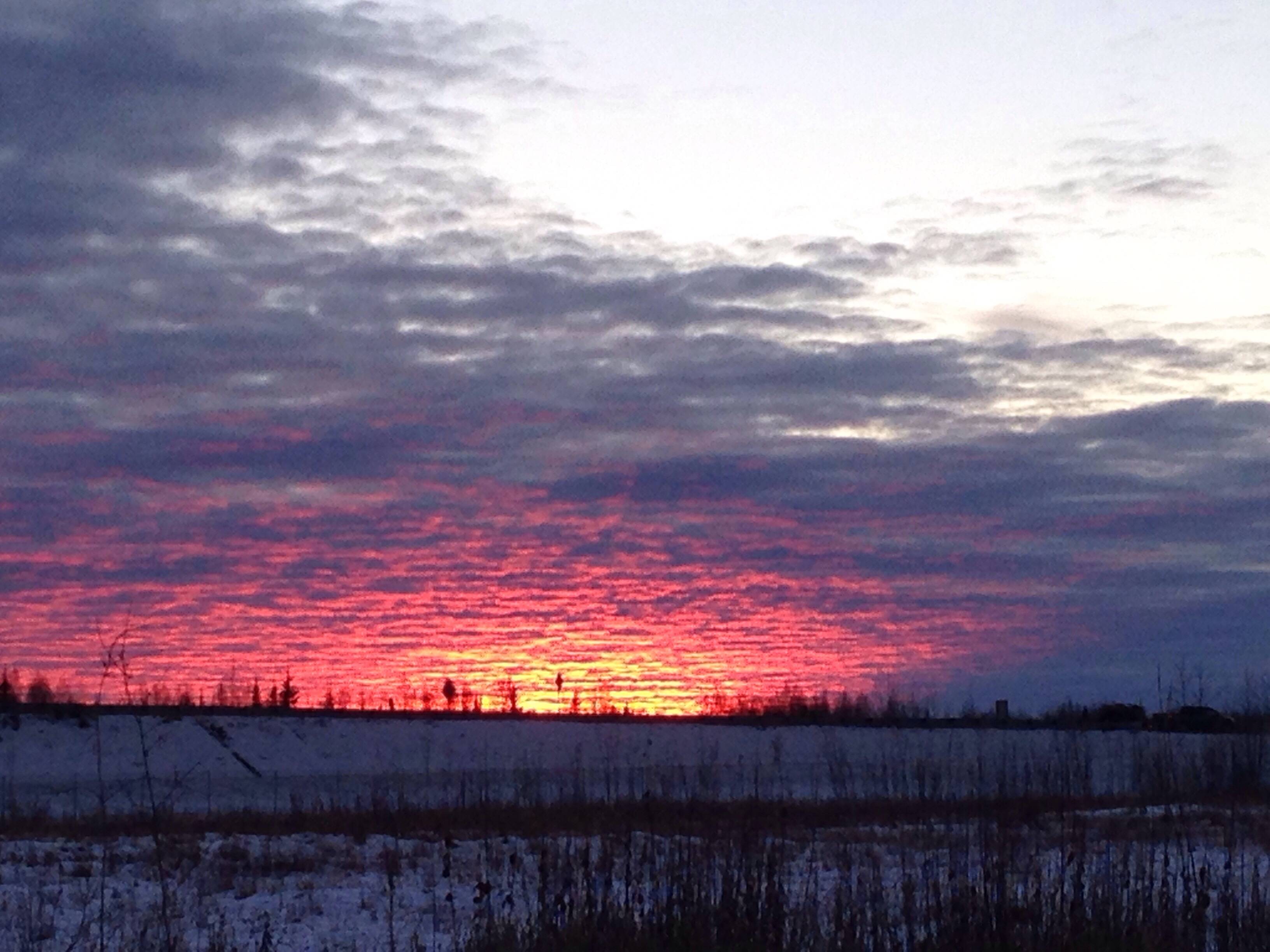 Beautiful North Pole Sunset | Scrolller